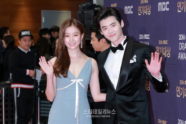 [S영상] 2016 MBC 연기대상 레드카펫, 류준열-한효주-이종석-서인국-진세연 등 :: 스타데일리뉴스