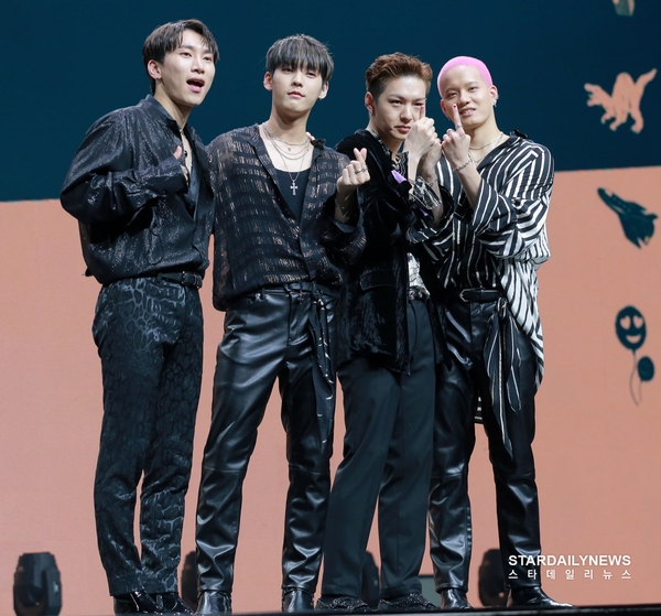 [S포토] 비투비 포유(BTOB 4U), '병역 문제 없는 남자들' :: 스타데일리뉴스