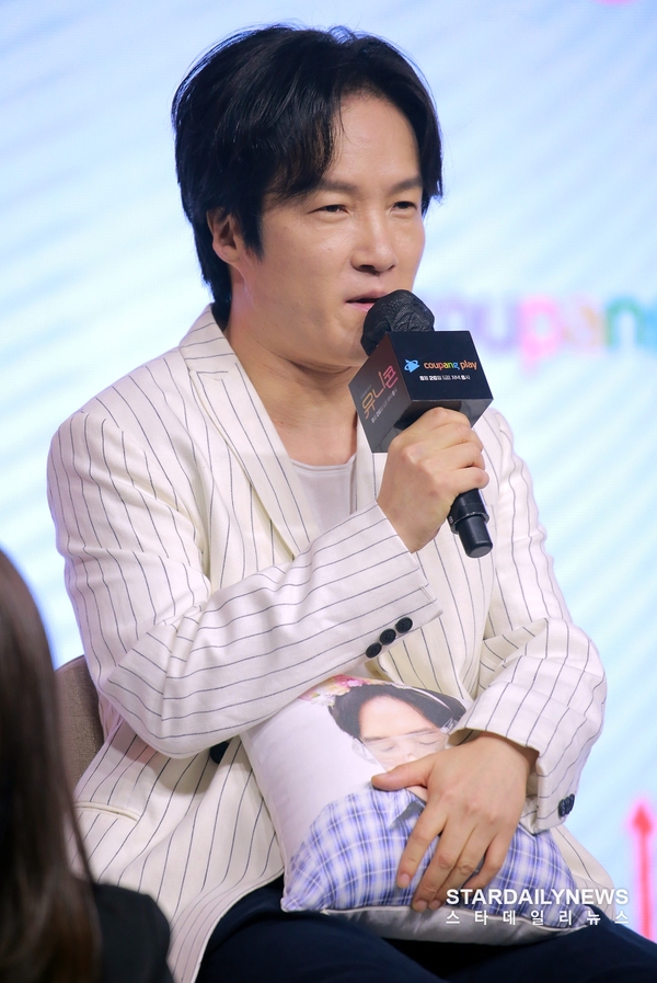 [S포토] 이중옥, '언제나 맛깔나는 연기하는 남자' (유니콘) :: 스타데일리뉴스