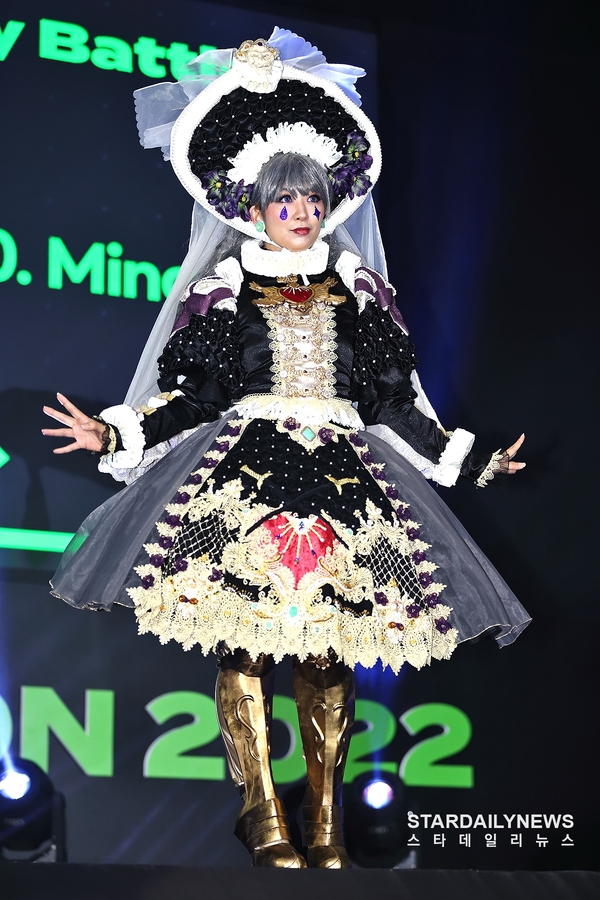 [S포토] Ming, '화려한 코스프레 선보여~' (얼티밋 코스플레이 배틀) - 스타데일리뉴스
