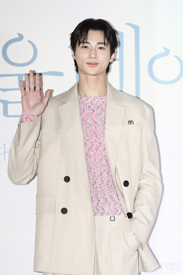 [S포토] 변우석, '여심 저격하는 조각남~' (소울메이트) - 스타데일리뉴스