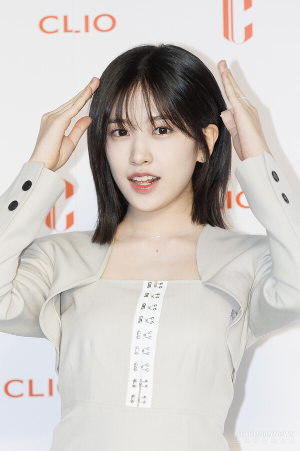 [S포토] 아이브 안유진, '물오른 미모~' (클리오) - 스타데일리뉴스