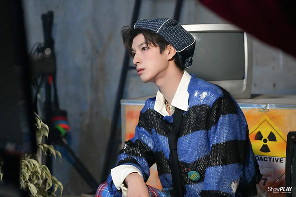 JD1, 신곡 뮤직비디오 촬영 현장 비하인드 사진 공개 - 스타데일리뉴스