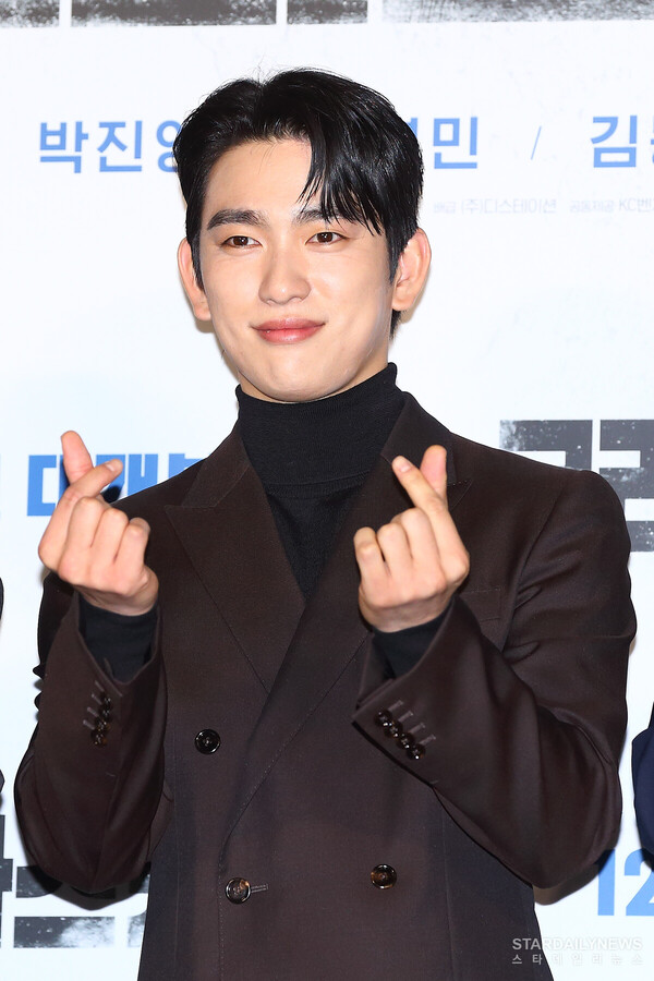 박진영, 드라마 '마녀'로 2년 만에 복귀…이과 엘리트 동진으로 변신 - 스타데일리뉴스