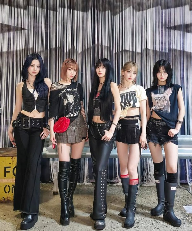 [디시트렌드] 에스파·뉴진스 꺾은 르세라핌, K팝 걸그룹 설날 투표 '압도적' - 스타데일리뉴스