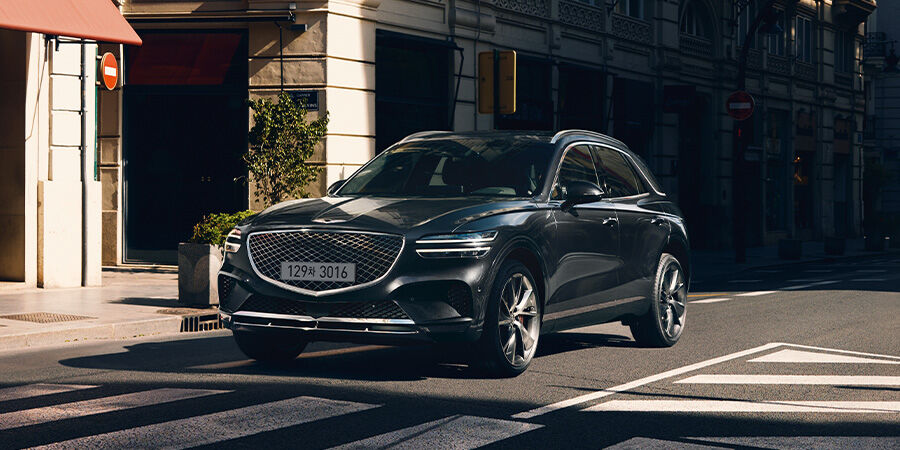 GV70, 30대 남성 마음 사로잡은 혁신 전기차 - 스타데일리뉴스