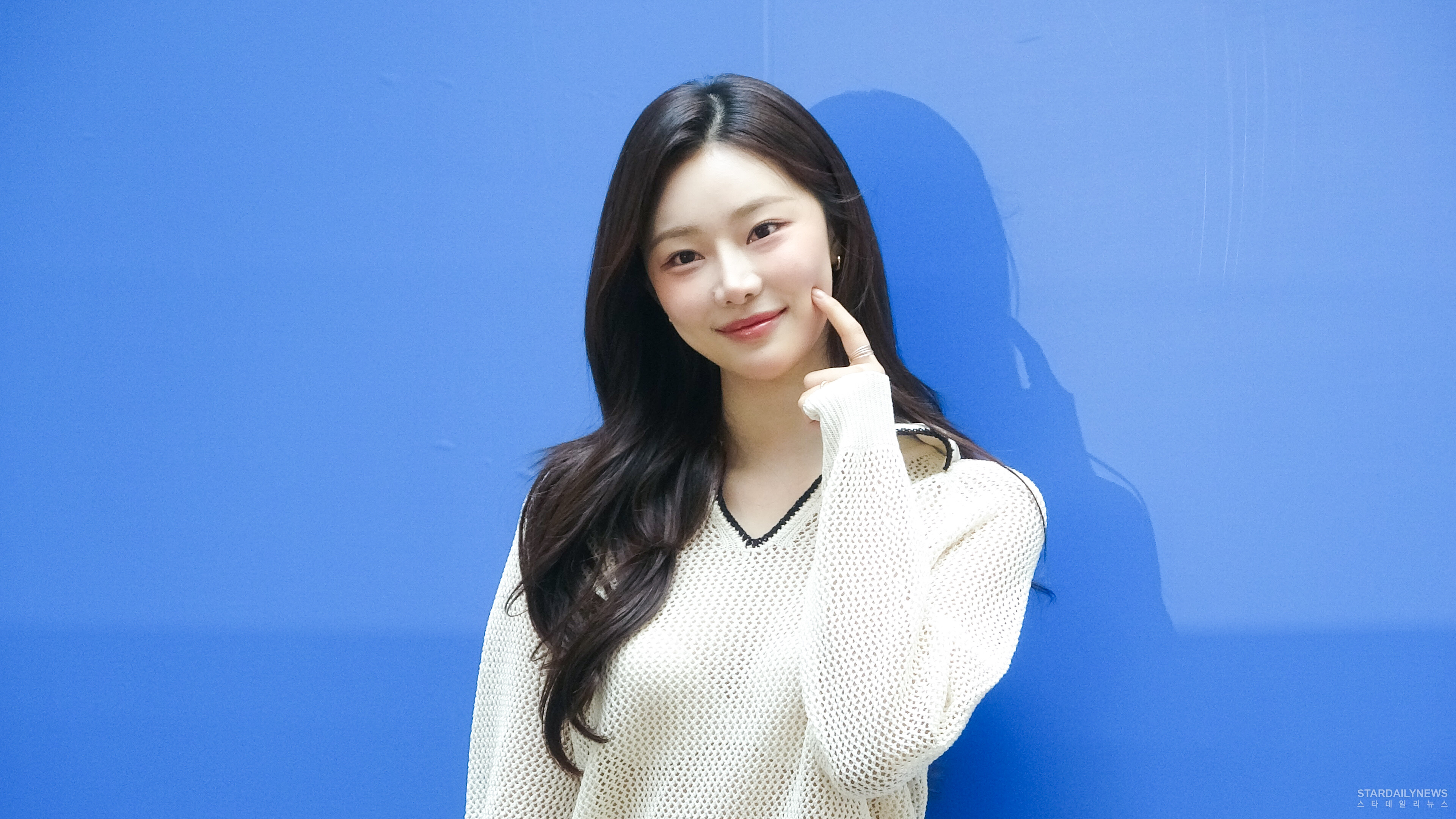 [S영상] 솔로지옥4 이시안, 여신 그 자체! (LF 바네사브루노, 정윤기 디렉터와 콜라보한 25SS 'TOGETHER' 컬렉션) - 스타데일리뉴스