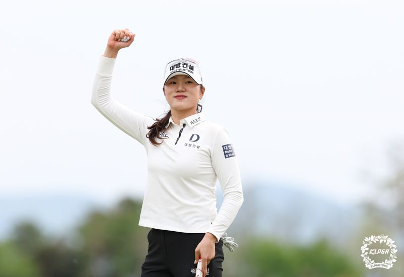 김민선7, KLPGA 데뷔 첫 우승…디시트렌드 순위 경쟁 중 - 스타데일리뉴스