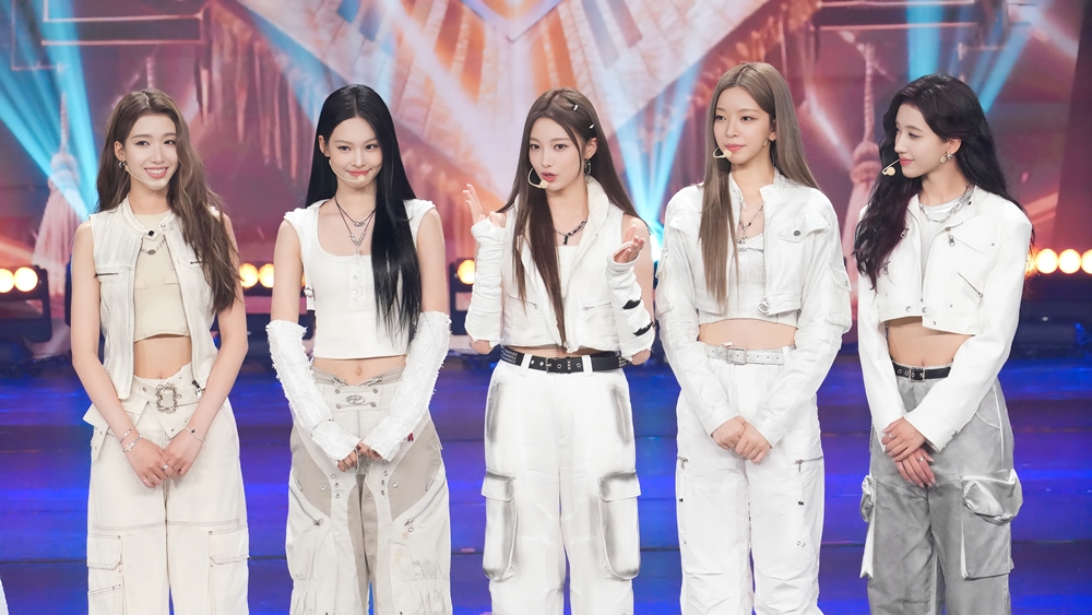 A2O MAY, 中 신곡 차트 1위 반영된 CCTV ‘중국음악 TOP 차트’ 방송 출연 - 스타데일리뉴스