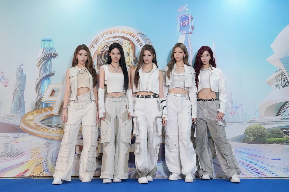 A2O MAY, 中 신곡 차트 1위 반영된 CCTV ‘중국음악 TOP 차트’ 방송 출연 - 스타데일리뉴스