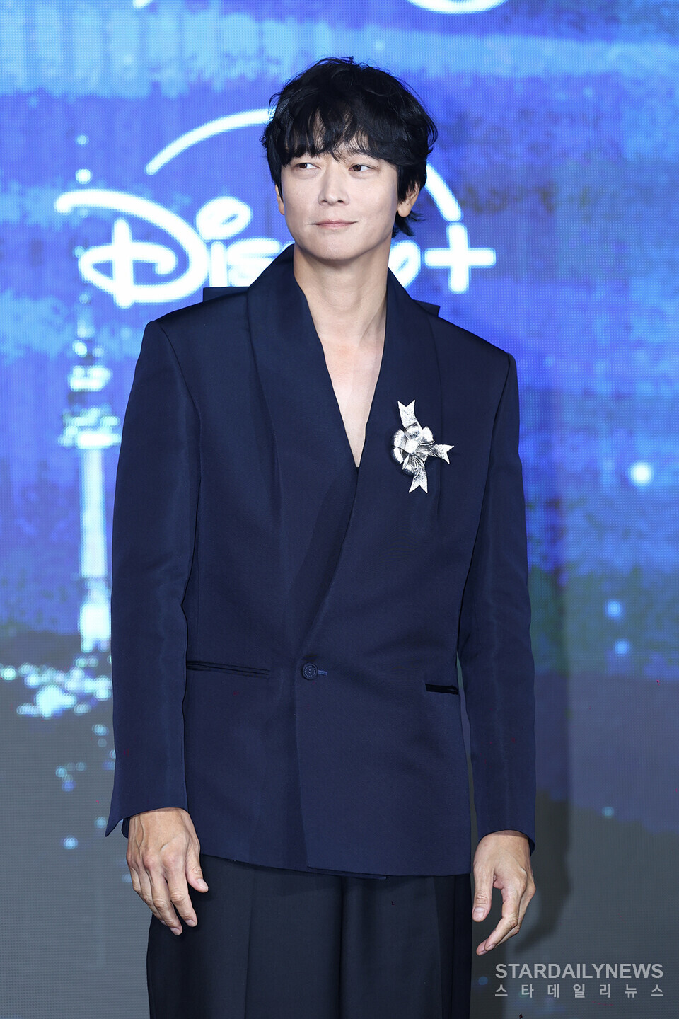 [S포토] 강동원, '눈빛 부자~' (북극성) - 스타데일리뉴스