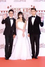 [S포토+] 이휘재 하니 택연, 비주얼 3MC (KBS 가요대축제) :: 스타데일리뉴스